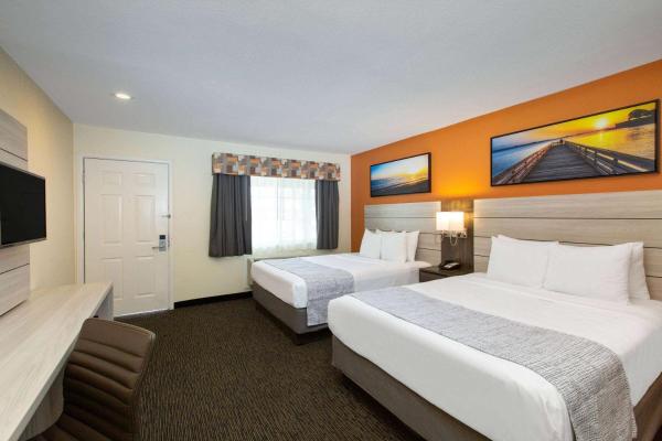 Days Inn By Wyndham Monterey-fisherman's Wharf Aquarium - Carmel-by-the-Sea, CA