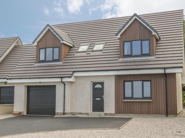 15 Waters Edge - Moray