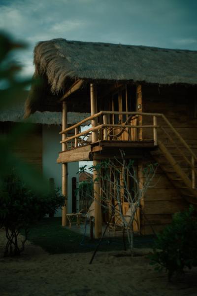 Whisky Point Resort - Sri Lanka