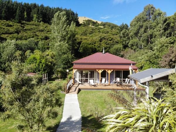 Snowberry Cottage At Lochsloy Farm Little River - West Coast