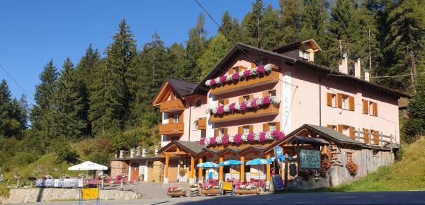 Hotel La Roccia - Vezza d'Oglio