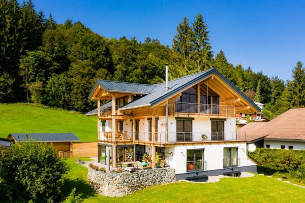 "Landhaus Panorama" - Luxuriöse Ferienwohnungen In Bester Lage Für Gehobene Ansprüche - Oberstdorf