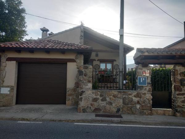 Pension Trescasas - Segovia