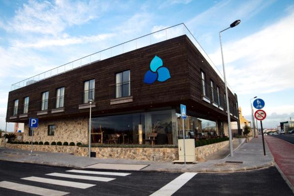 Surfers Lodge Peniche - Ferrel