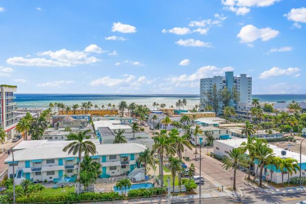 Hollywood Beachside Boutique Suite - Davie, FL