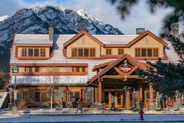 Banff Ptarmigan Inn - Banff, AB, Canada