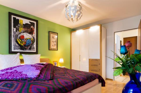 Modern, Cozy Large Apartment With Terrace In Basel- Allschwil - 巴塞爾鄉村半州
