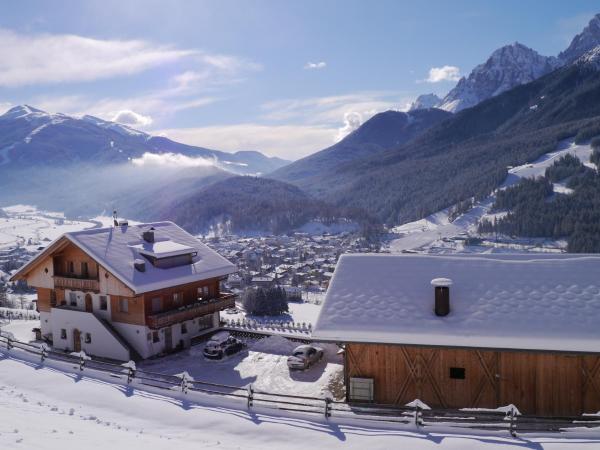 Ferienwohnungen Kuentnerhof - San Candido