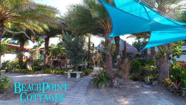 Beachpoint Cottages - Siesta Key, FL
