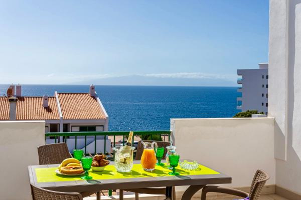 Esmeralda. Lovely And New Apartment Right By The Ocean! - Adeje