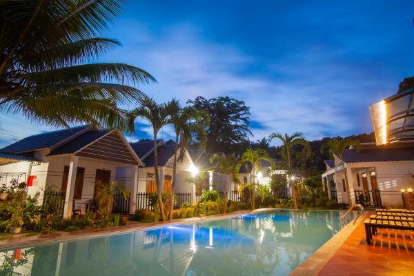 Resort Hien Minh Bungalow - Phú Quốc