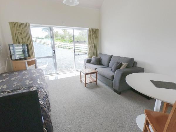 Castle Court Motel - Wellsford