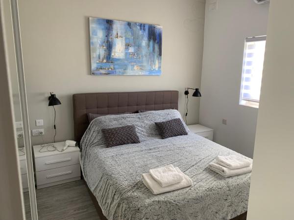 St Julians Apartment 2 - Malta
