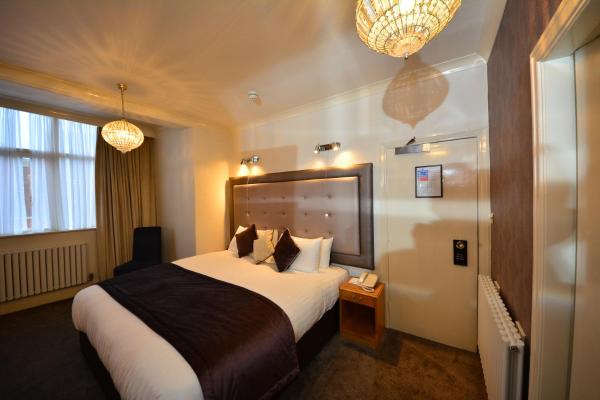The Crescent Hotel - Filey