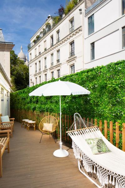Le Village Montmartre By Hiphophostels - Montreuil-sur-Mer