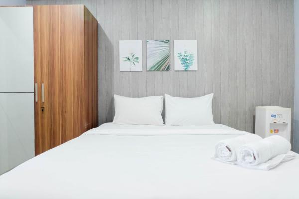 Sea View Studio Apartement At Green Bay Pluit By Travelio - Jakarta