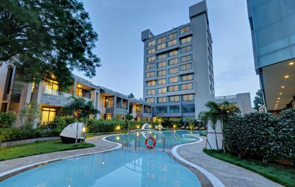 Boulevard 9 Luxury Resort & Spa Some Parts Of Property Under Renovation - Nadiad