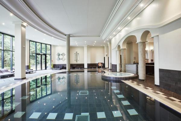 Hotel & Spa Le Pavillon - Écully