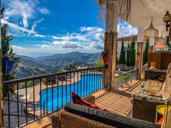 Apartamentos Alma Y Montaña - Cómpeta