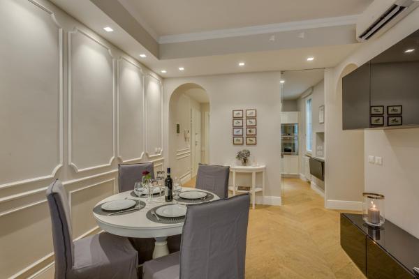 Sophisticated Home - Prato