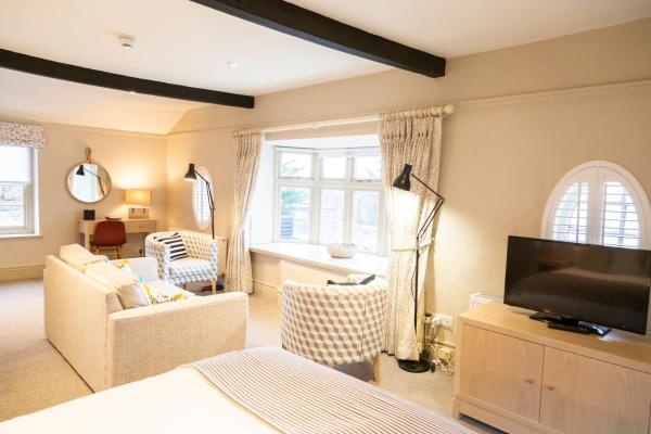 The White Horse Blakeney - Holt