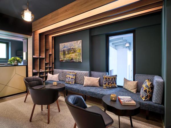 Quality Hosts Arlberg - Hotel Goldenes Kreuz B&b - Kappl
