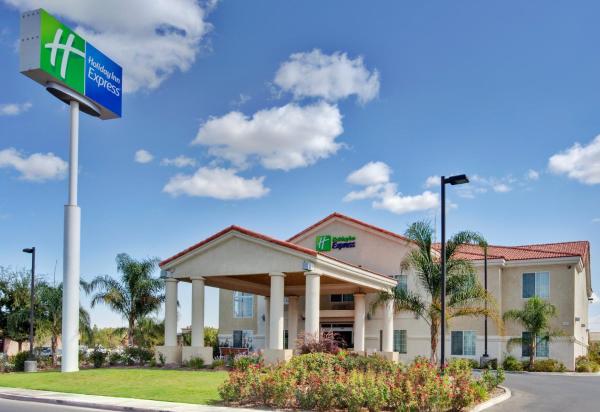 Holiday Inn Express Delano Highway 99 By Ihg - California