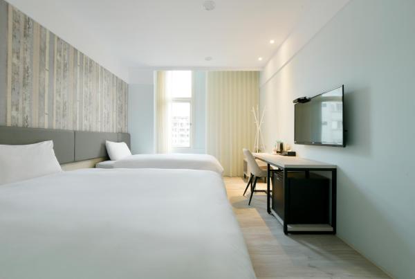 Fengjia Jinrui Hotel - Daya District