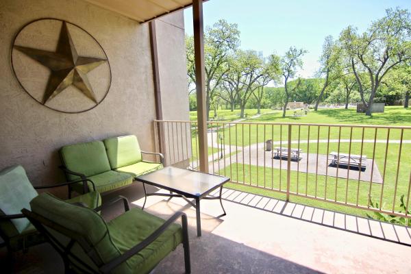 Guadalupe River Retreat - E102 - New Braunfels, TX