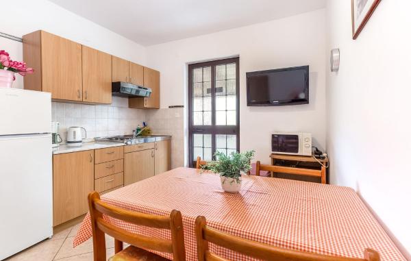 Apartment In Porec/istrien 38611 - Poreč