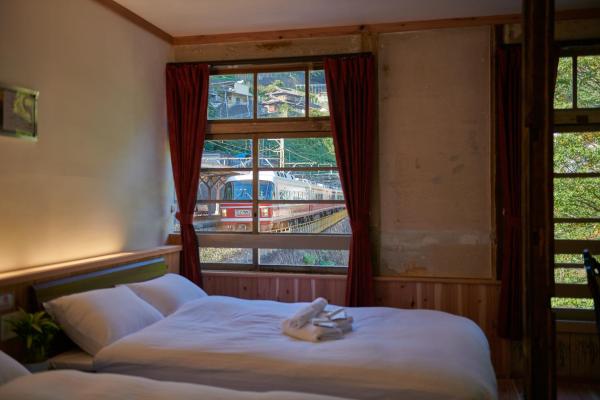 The Railway Hotel Koyasan Pilgrimage Railway - Station Inn - Self Check-in Only - 하시모토시