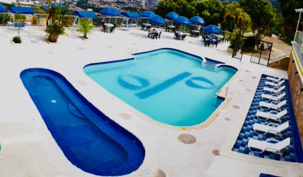 Hotel Giron Campestre - Lebrija