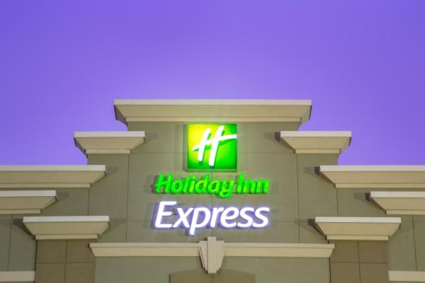Holiday Inn Express Layton - I-15 By Ihg - Farmington, UT