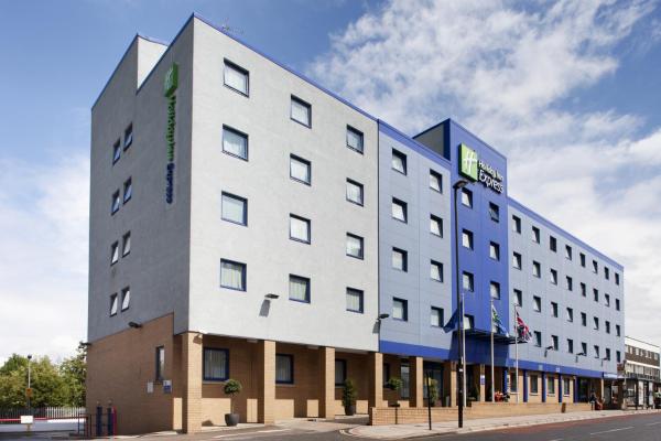 Holiday Inn Express Park Royal By Ihg - Brentford