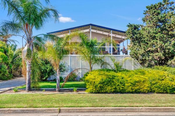 Zephyr Shores - Port Willunga - C21 Southcoast Holidays - Adelaida