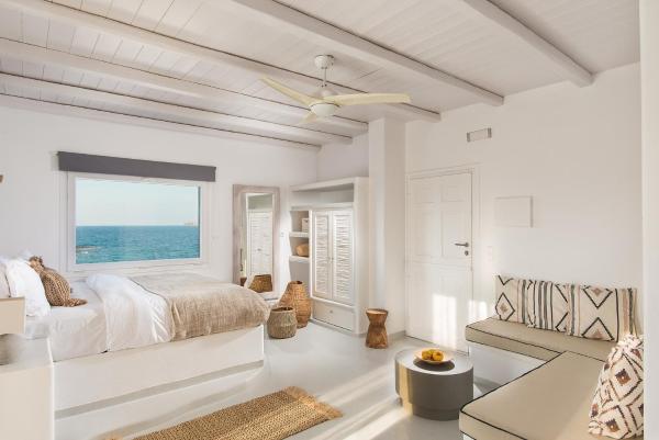 Perla Suites - Delmar Collection - Milos