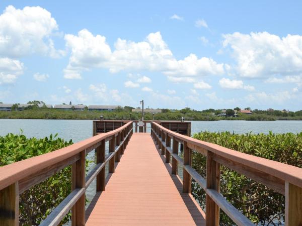 Sea Club 43 Charming Beach Community - Indian Shores, FL