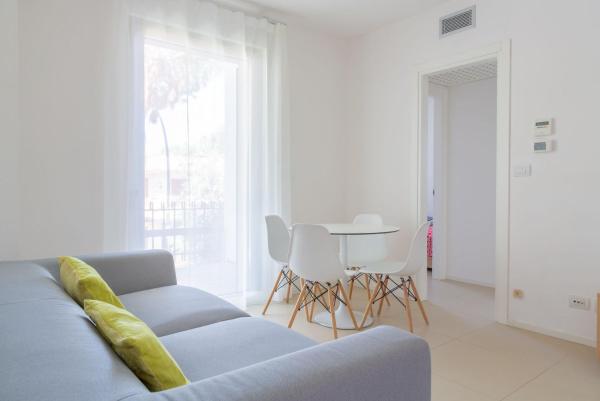 Baseventuno 2 - Trilocale Primo Piano - Sirmione