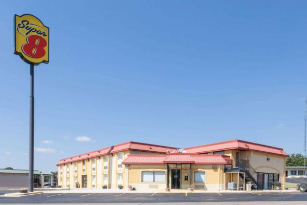 Super 8 By Wyndham Clinton - Estados Unidos
