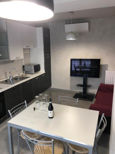 A 4 Chilometri Dal Belvedere Più Bello Delle Langhe - Piémont