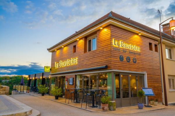 Logis Hôtels - Le Belvédère - Hôtel 2 éToiles Et Restaurant - Lot