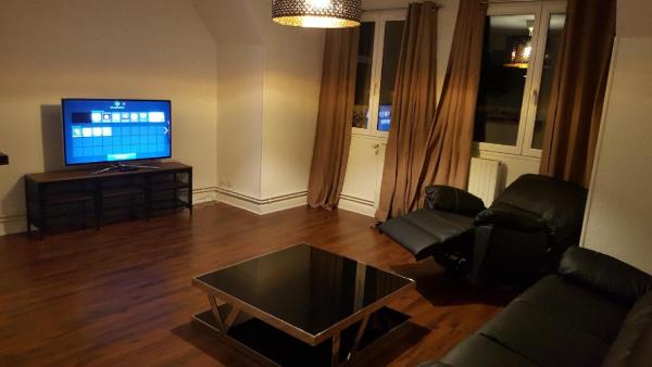Bel Appartement En Plein Coeur De Ville - Le Creusot
