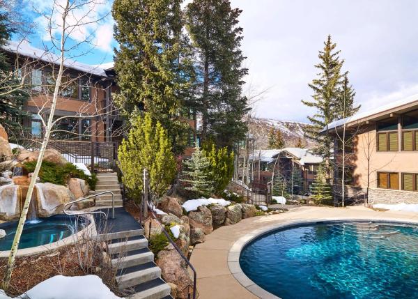 Aspenwood - Coraltree Residence Collection - Aspen, CO