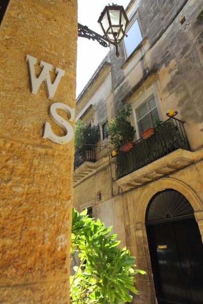 White Suite B&b - Lecce