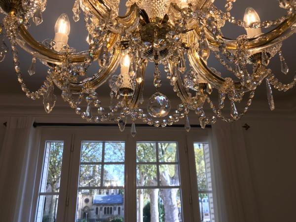 Luxurious Townhouse 10 Mins Walk To Epernay Centre - Ay