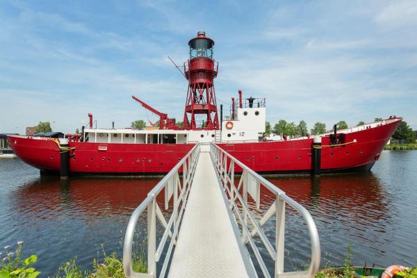Lightship Amsterdam - Zaandam