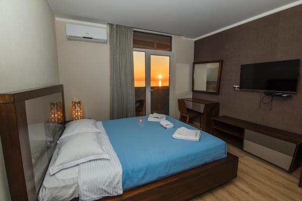 Gorgeous Sunset 22 Orbi Residence - Batumi