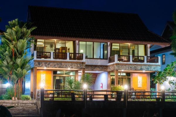Baanrimnam Resort Trat - Mueang Trat District