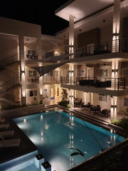 Rovira Suites - Sibulan