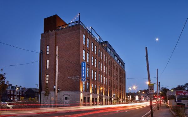 Tryp Boutique Hotel / Queen Room In Lawrenceville - Homestead, PA